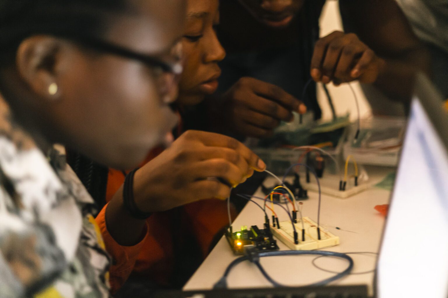 The MakersPlace – PROVIDING STEM/STEAM EDUCATION FOR CHILDREN IN ROBOTICS,CODING AND ELECTRONICS ...